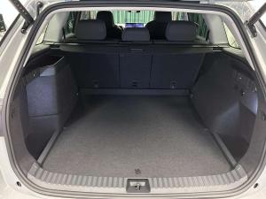 Grey Skoda Kodiaq 2026 in Vilnius, with an engine capacity of 1.50 L and mileage of 0 thousand km for 43190 €, photo 30 on AUTOMOTO.COM.LV