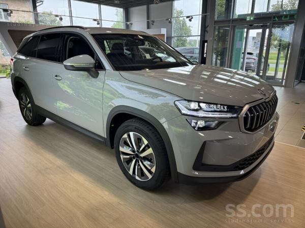 Серый Шкода Kodiaq 2026 в Валмиера, объемом двигателя 1.50 л и пробегом 0 тыс. км за 42540 €, фото 1 на AUTOMOTO.COM.LV