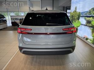 Grey Skoda Kodiaq 2026 in Valmiera, with an engine capacity of 1.50 L and mileage of 0 thousand km for 42540 €, photo 7 on AUTOMOTO.COM.LV
