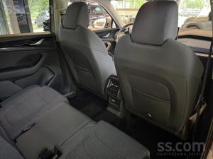 Grey Skoda Kodiaq 2026 in Valmiera, with an engine capacity of 1.50 L and mileage of 0 thousand km for 42540 €, photo 13 on AUTOMOTO.COM.LV