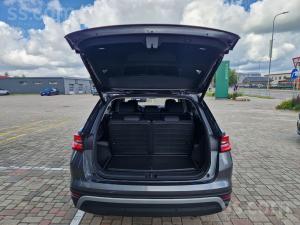Grey Skoda Kodiaq 2026 in Jelgava, with an engine capacity of 1.50 L and mileage of 5 thousand km for 39900 €, photo 9 on AUTOMOTO.COM.LV