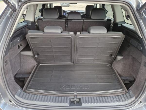 Pelēks Skoda Kodiaq 2026 Jelgava, ar dzinēja tilpumu 1.50 L un nobraukumu 5 tūkst. km par 39900 €, foto 9 vietnē AUTOMOTO.COM.LV