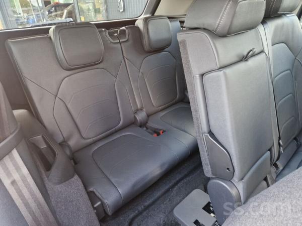 Pelēks Skoda Kodiaq 2026 Jelgava, ar dzinēja tilpumu 1.50 L un nobraukumu 5 tūkst. km par 39900 €, foto 10 vietnē AUTOMOTO.COM.LV