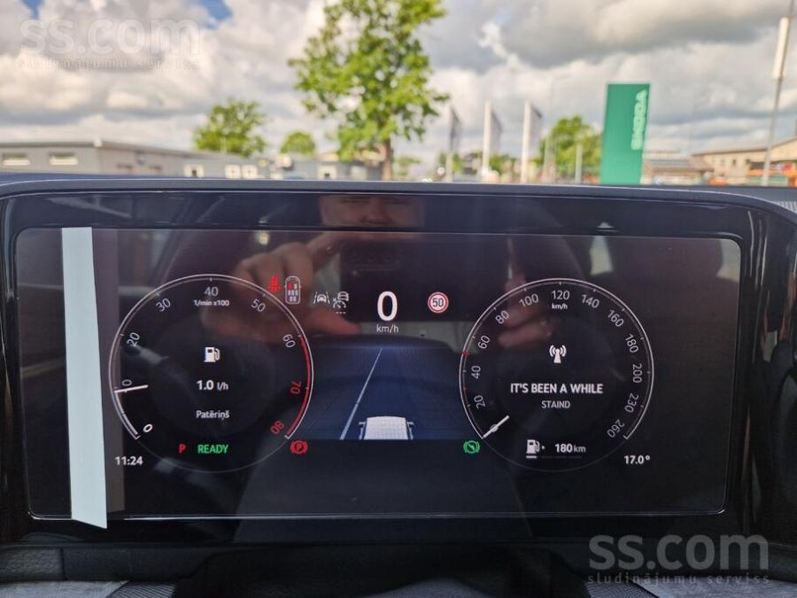 Grey Skoda Kodiaq 2026 in Jelgava, with an engine capacity of 1.50 L and mileage of 5 thousand km for 39900 €, photo 15 on AUTOMOTO.COM.LV
