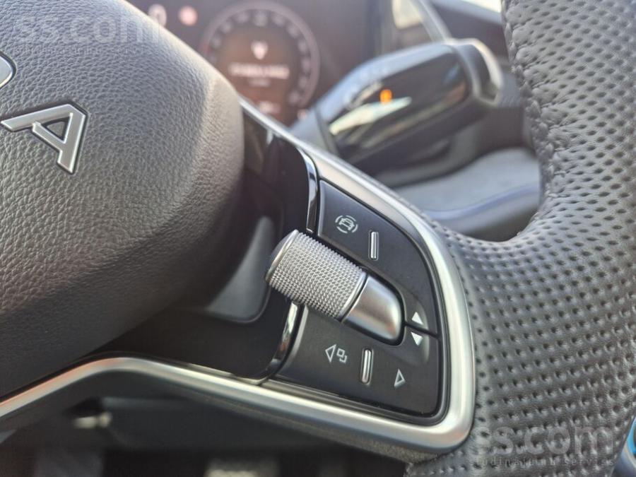 Grey Skoda Kodiaq 2026 in Jelgava, with an engine capacity of 1.50 L and mileage of 5 thousand km for 39900 €, photo 18 on AUTOMOTO.COM.LV