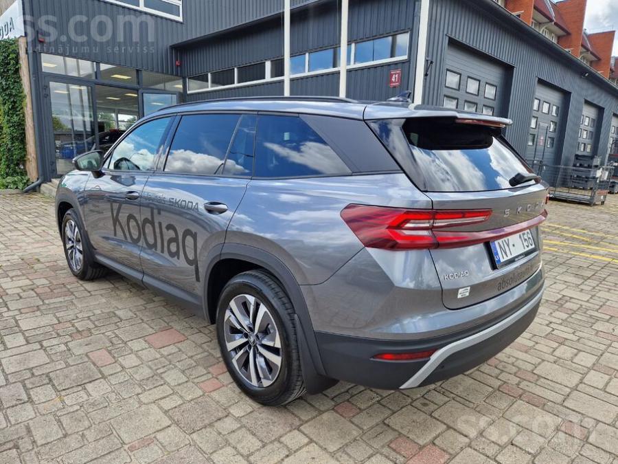 Grey Skoda Kodiaq 2026 in Jelgava, with an engine capacity of 1.50 L and mileage of 5 thousand km for 39900 €, photo 27 on AUTOMOTO.COM.LV