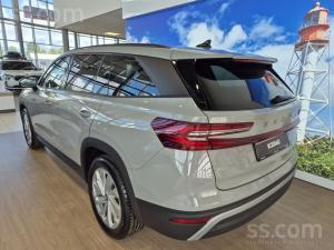 Серый Шкода Kodiaq 2026 в Лиепая, объемом двигателя 1.50 л и пробегом 0 тыс. км за 42900 €, фото 3 на AUTOMOTO.COM.LV