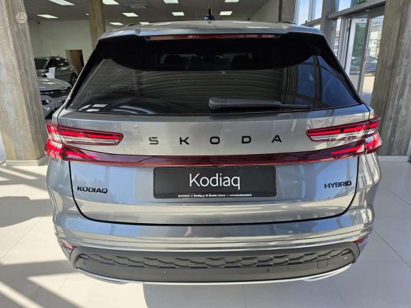 Grey Skoda Kodiaq 2026 in Siauliai, with an engine capacity of 1.50 L and mileage of 0 thousand km for 42710 €, photo 7 on AUTOMOTO.COM.LV