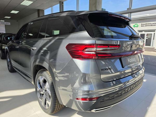 Grey Skoda Kodiaq 2026 in Siauliai, with an engine capacity of 1.50 L and mileage of 0 thousand km for 42710 €, photo 8 on AUTOMOTO.COM.LV