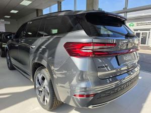 Pelēks Skoda Kodiaq 2026 Šauļi, ar dzinēja tilpumu 1.50 L un nobraukumu 0 tūkst. km par 42710 €, foto 8 vietnē AUTOMOTO.COM.LV