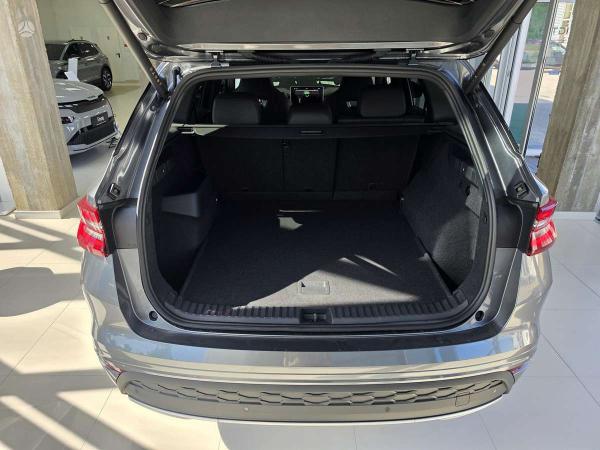 Grey Skoda Kodiaq 2026 in Siauliai, with an engine capacity of 1.50 L and mileage of 0 thousand km for 42710 €, photo 9 on AUTOMOTO.COM.LV