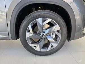 Pelēks Skoda Kodiaq 2026 Šauļi, ar dzinēja tilpumu 1.50 L un nobraukumu 0 tūkst. km par 42710 €, foto 13 vietnē AUTOMOTO.COM.LV
