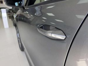 Pelēks Skoda Kodiaq 2026 Šauļi, ar dzinēja tilpumu 1.50 L un nobraukumu 0 tūkst. km par 42710 €, foto 14 vietnē AUTOMOTO.COM.LV