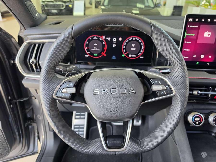 Pelēks Skoda Kodiaq 2026 Šauļi, ar dzinēja tilpumu 1.50 L un nobraukumu 0 tūkst. km par 42710 €, foto 19 vietnē AUTOMOTO.COM.LV