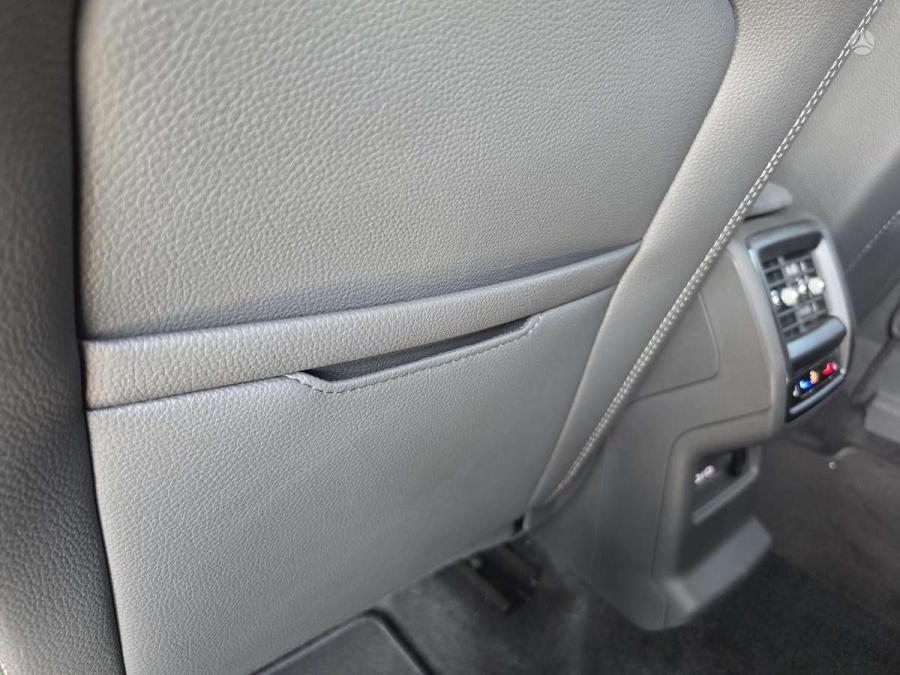 Pelēks Skoda Kodiaq 2026 Šauļi, ar dzinēja tilpumu 1.50 L un nobraukumu 0 tūkst. km par 42710 €, foto 48 vietnē AUTOMOTO.COM.LV