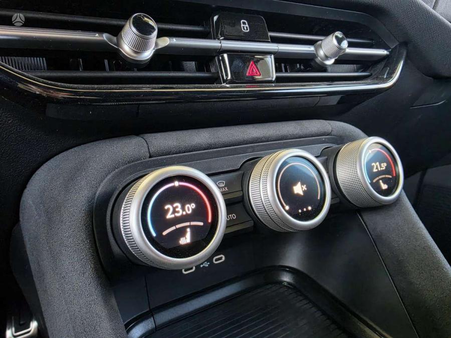 Pelēks Skoda Kodiaq 2026 Šauļi, ar dzinēja tilpumu 1.50 L un nobraukumu 0 tūkst. km par 42710 €, foto 50 vietnē AUTOMOTO.COM.LV