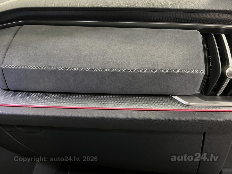 Pelēks Skoda Kodiaq 2026 Tallina, ar dzinēja tilpumu 1.50 L un nobraukumu 7 tūkst. km par 40900 €, foto 27 vietnē AUTOMOTO.COM.LV