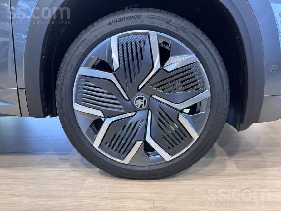 Серый Шкода Kodiaq 2026 в Валмиера, объемом двигателя 1.50 л и пробегом 0 тыс. км за 48600 €, фото 36 на AUTOMOTO.COM.LV