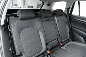 Pelēks Skoda Kodiaq 2019 Rīga, ar dzinēja tilpumu 1.50 L un nobraukumu 147 tūkst. km par 19900 €, foto 7 vietnē AUTOMOTO.COM.LV