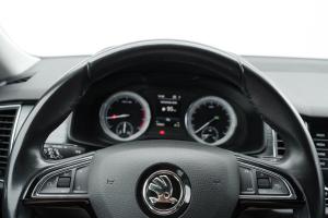 Pelēks Skoda Kodiaq 2019 Rīga, ar dzinēja tilpumu 1.50 L un nobraukumu 147 tūkst. km par 19900 €, foto 11 vietnē AUTOMOTO.COM.LV