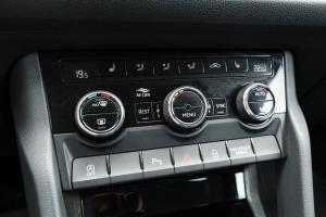 Pelēks Skoda Kodiaq 2019 Rīga, ar dzinēja tilpumu 1.50 L un nobraukumu 147 tūkst. km par 19900 €, foto 13 vietnē AUTOMOTO.COM.LV