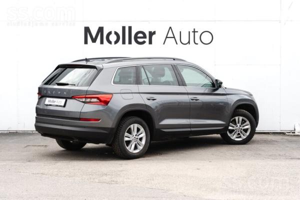 Pelēks Skoda Kodiaq 2019 Rīga, ar dzinēja tilpumu 1.50 L un nobraukumu 147 tūkst. km par 19900 €, foto 4 vietnē AUTOMOTO.COM.LV