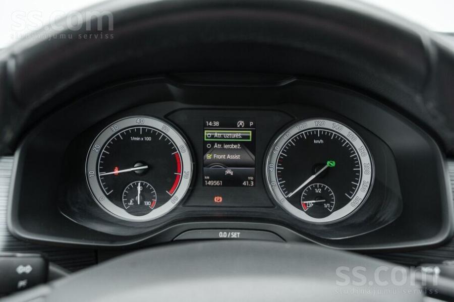 Grey Skoda Kodiaq 2019 in Riga, with an engine capacity of 1.50 L and mileage of 147 thousand km for 19250 €, photo 10 on AUTOMOTO.COM.LV