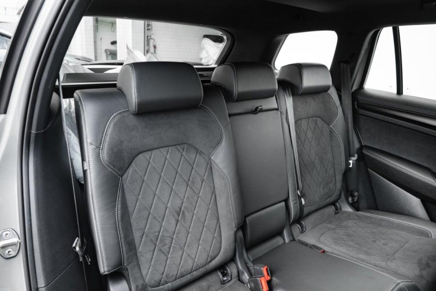 Pelēks Skoda Kodiaq 2022 Rīga, ar dzinēja tilpumu 2.00 L un nobraukumu 117 tūkst. km par 31850 €, foto 10 vietnē AUTOMOTO.COM.LV