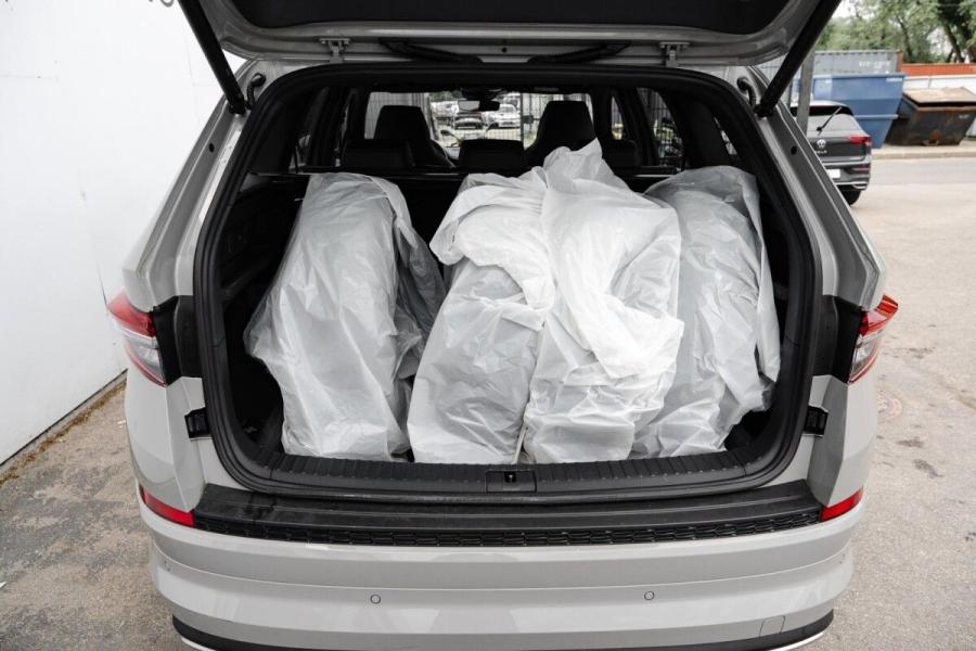 Pelēks Skoda Kodiaq 2022 Rīga, ar dzinēja tilpumu 2.00 L un nobraukumu 117 tūkst. km par 31850 €, foto 11 vietnē AUTOMOTO.COM.LV
