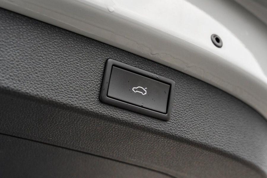 Pelēks Skoda Kodiaq 2022 Rīga, ar dzinēja tilpumu 2.00 L un nobraukumu 117 tūkst. km par 31850 €, foto 12 vietnē AUTOMOTO.COM.LV
