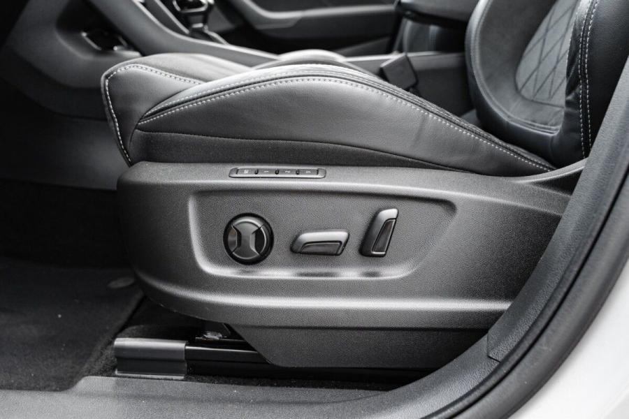 Pelēks Skoda Kodiaq 2022 Rīga, ar dzinēja tilpumu 2.00 L un nobraukumu 117 tūkst. km par 31850 €, foto 15 vietnē AUTOMOTO.COM.LV