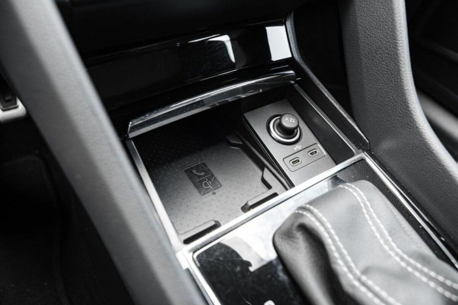 Pelēks Skoda Kodiaq 2022 Rīga, ar dzinēja tilpumu 2.00 L un nobraukumu 117 tūkst. km par 31850 €, foto 25 vietnē AUTOMOTO.COM.LV