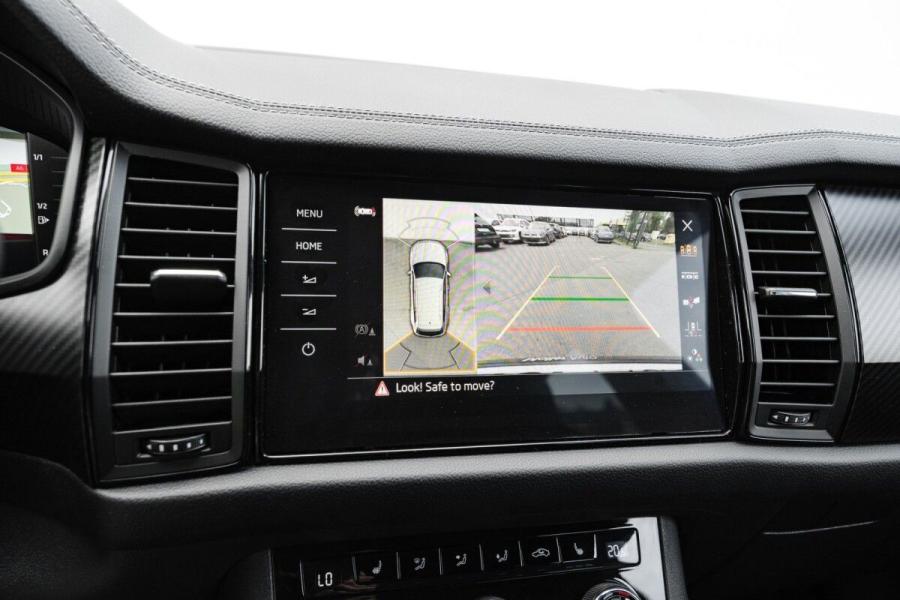 Pelēks Skoda Kodiaq 2022 Rīga, ar dzinēja tilpumu 2.00 L un nobraukumu 117 tūkst. km par 31850 €, foto 27 vietnē AUTOMOTO.COM.LV