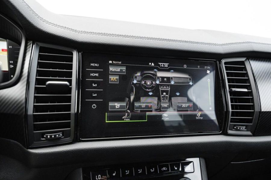 Pelēks Skoda Kodiaq 2022 Rīga, ar dzinēja tilpumu 2.00 L un nobraukumu 117 tūkst. km par 31850 €, foto 28 vietnē AUTOMOTO.COM.LV