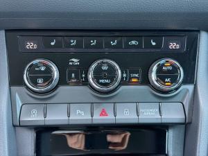 Серый Шкода Kodiaq 2022 в Пярну, объемом двигателя 2.00 л и пробегом 105 тыс. км за 32950 €, фото 16 на AUTOMOTO.COM.LV