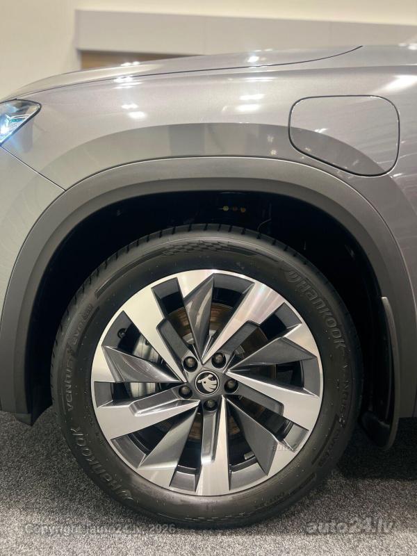 Pelēks Skoda Kodiaq 2026 Rakvere, ar dzinēja tilpumu 1.50 L un nobraukumu 6 tūkst. km par 41830 €, foto 6 vietnē AUTOMOTO.COM.LV