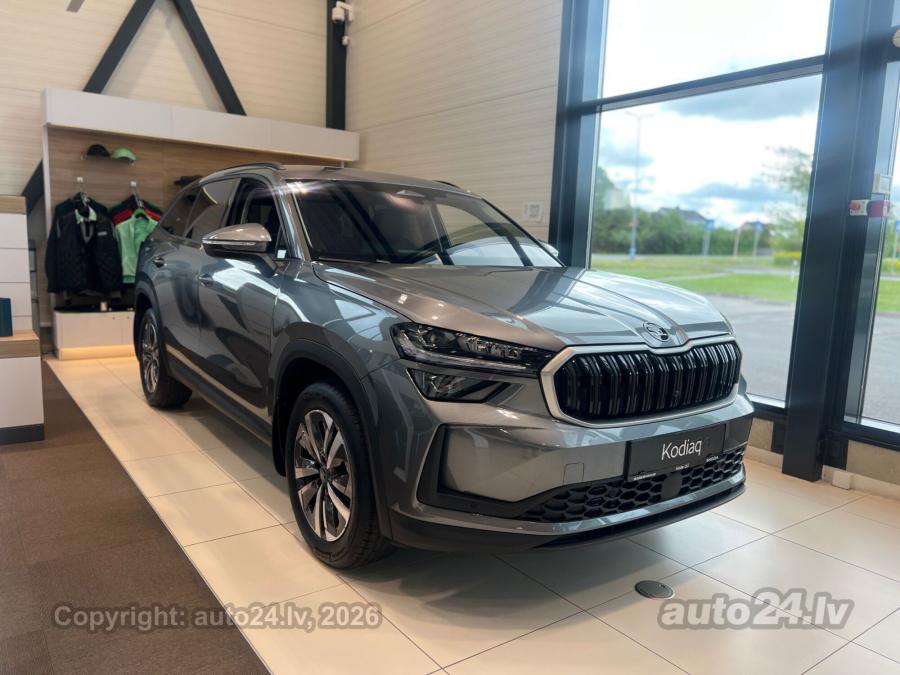 Grey Skoda Kodiaq 2026 in Rakvere, with an engine capacity of 2.00 L and mileage of 7 thousand km for 46960 €, photo 1 on AUTOMOTO.COM.LV