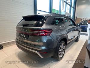 Grey Skoda Kodiaq 2026 in Rakvere, with an engine capacity of 2.00 L and mileage of 7 thousand km for 46960 €, photo 5 on AUTOMOTO.COM.LV