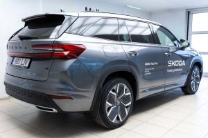 Grey Skoda Kodiaq 2026 in Johvi, with an engine capacity of 1.50 L and mileage of 253 thousand km for 43000 €, photo 7 on AUTOMOTO.COM.LV
