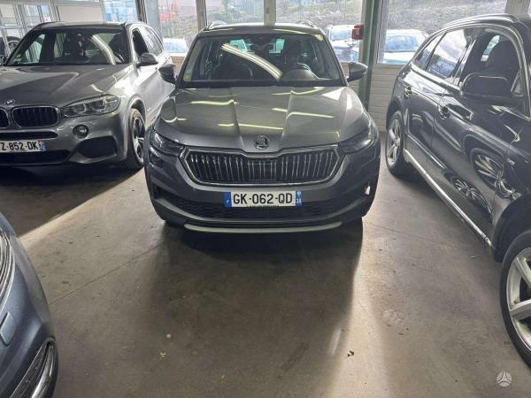 Grey Skoda Kodiaq 2022 in Vilnius, with an engine capacity of 2.00 L and mileage of 193 thousand km for 25947 €, photo 3 on AUTOMOTO.COM.LV