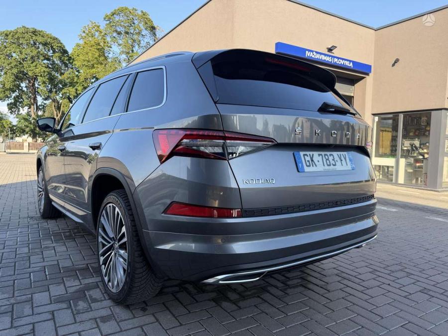 Pelēks Skoda Kodiaq 2022 Klaipėda, ar dzinēja tilpumu 2.00 L un nobraukumu 214 tūkst. km par 23837 €, foto 12 vietnē AUTOMOTO.COM.LV