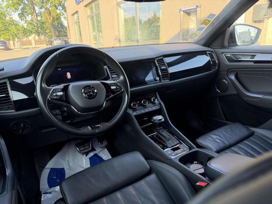 Pelēks Skoda Kodiaq 2022 Klaipėda, ar dzinēja tilpumu 2.00 L un nobraukumu 214 tūkst. km par 23837 €, foto 17 vietnē AUTOMOTO.COM.LV