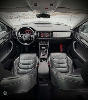 Pelēks Skoda Kodiaq 2023 Tauragė, ar dzinēja tilpumu 2.00 L un nobraukumu 133 tūkst. km par 26300 €, foto 22 vietnē AUTOMOTO.COM.LV