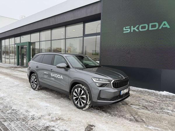 Pelēks Skoda Kodiaq 2025 Klaipėda, ar dzinēja tilpumu 2.00 L un nobraukumu 25 tūkst. km par 37950 €, foto 1 vietnē AUTOMOTO.COM.LV