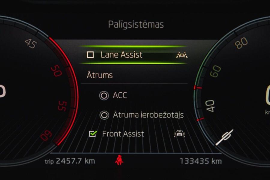 Grey Skoda Kodiaq 2023 in Ventspils, with an engine capacity of 2.00 L and mileage of 133 thousand km for 34400 €, photo 24 on AUTOMOTO.COM.LV