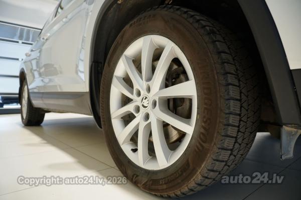 Серый Шкода Kodiaq 2017 в Таллин, объемом двигателя 2.00 л и пробегом 189 тыс. км за 17500 €, фото 5 на AUTOMOTO.COM.LV