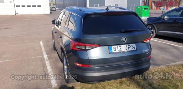 Серый Шкода Kodiaq 2017 в Таллин, объемом двигателя 2.00 л и пробегом 223 тыс. км за 20000 €, фото 3 на AUTOMOTO.COM.LV