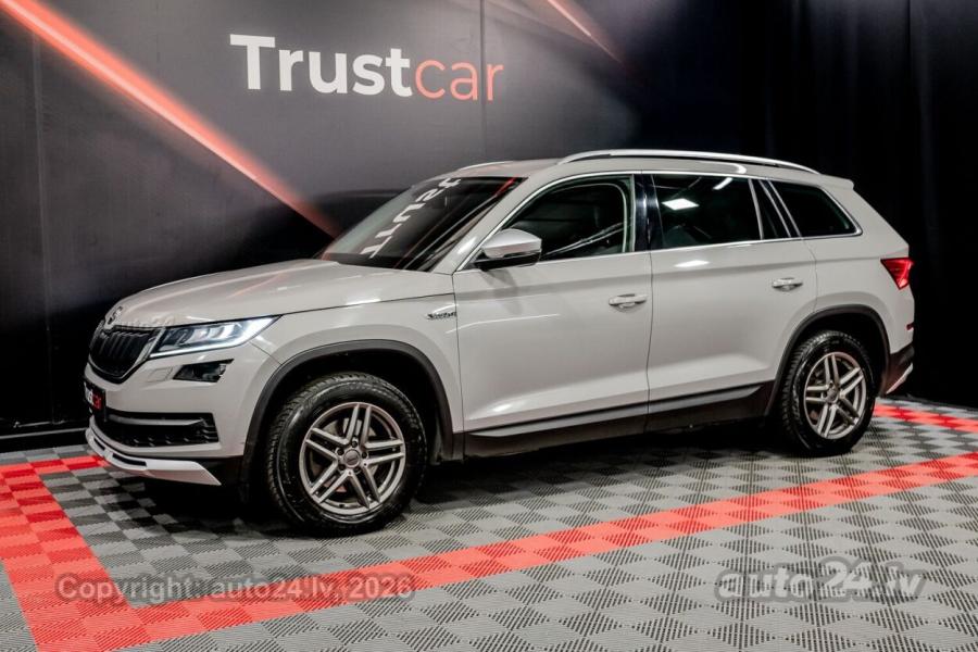 Pelēks Skoda Kodiaq 2018 Pērnava, ar dzinēja tilpumu 1.40 L un nobraukumu 182 tūkst. km par 21000 €, foto 7 vietnē AUTOMOTO.COM.LV