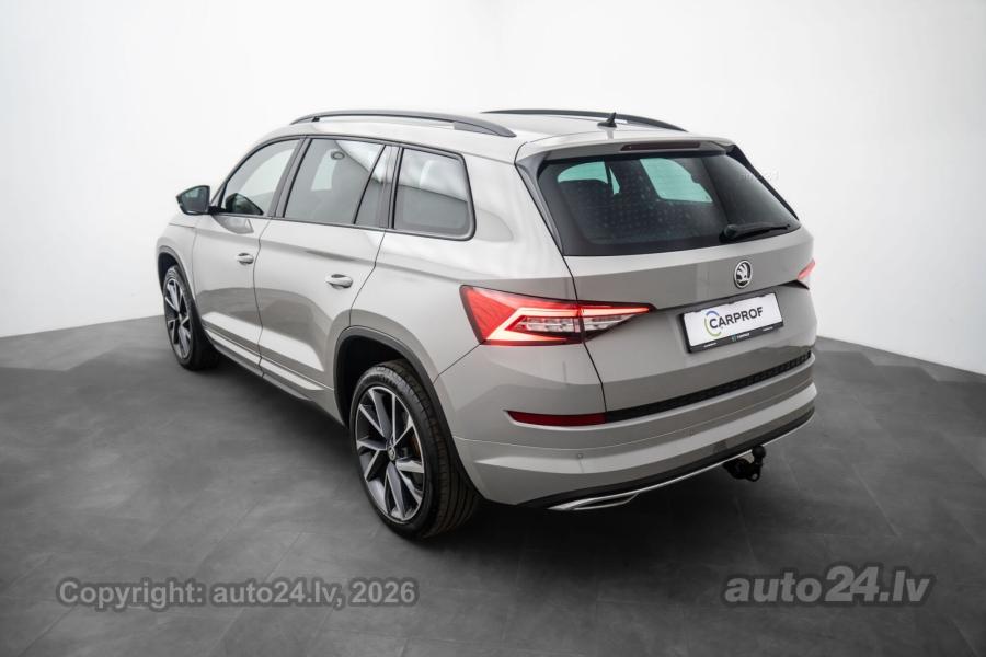 Pelēks Skoda Kodiaq 2018 Tallina, ar dzinēja tilpumu 2.00 L un nobraukumu 151 tūkst. km par 22899 €, foto 8 vietnē AUTOMOTO.COM.LV