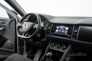 Pelēks Skoda Kodiaq 2018 Tallina, ar dzinēja tilpumu 2.00 L un nobraukumu 151 tūkst. km par 22899 €, foto 13 vietnē AUTOMOTO.COM.LV
